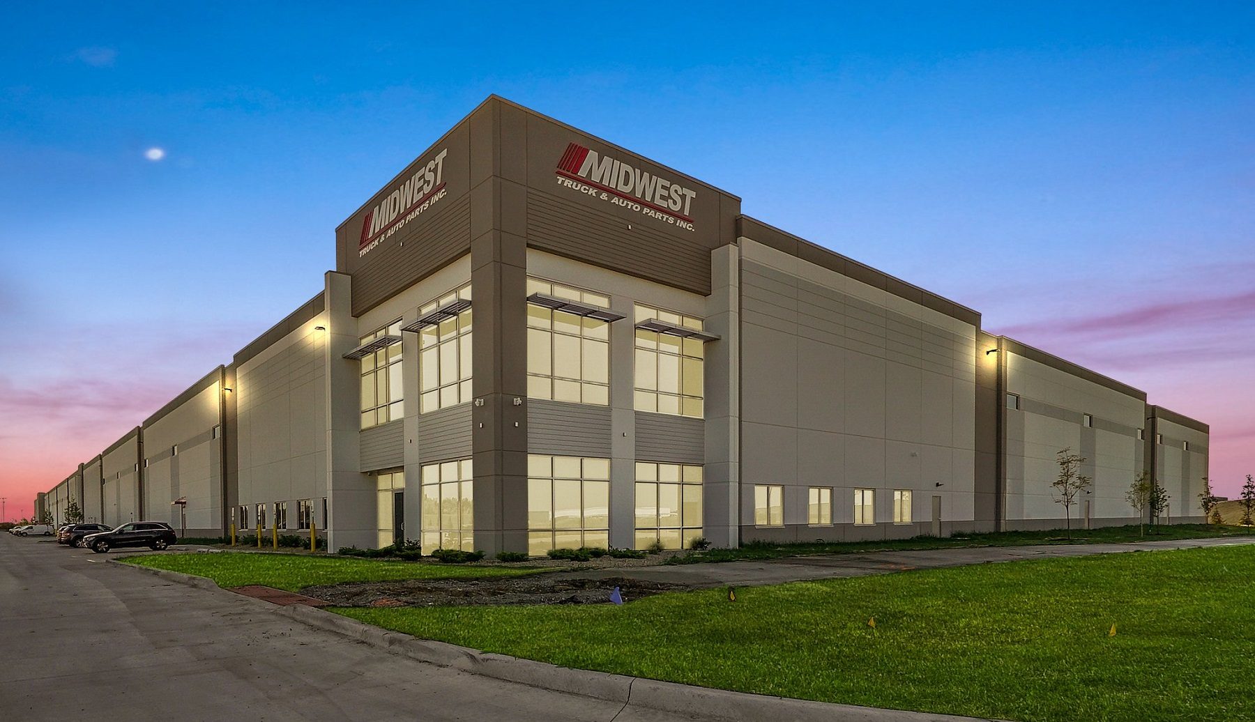 Midwest Truck and Auto Parts - ARCO/Murray